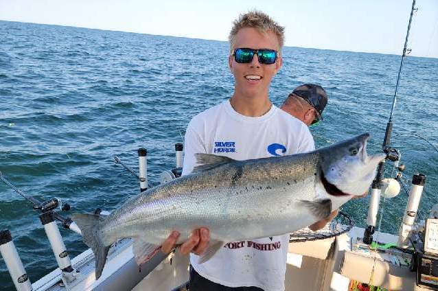 Fisherman Catches Gorgeous Rarely Seen Fish | Trending Subject